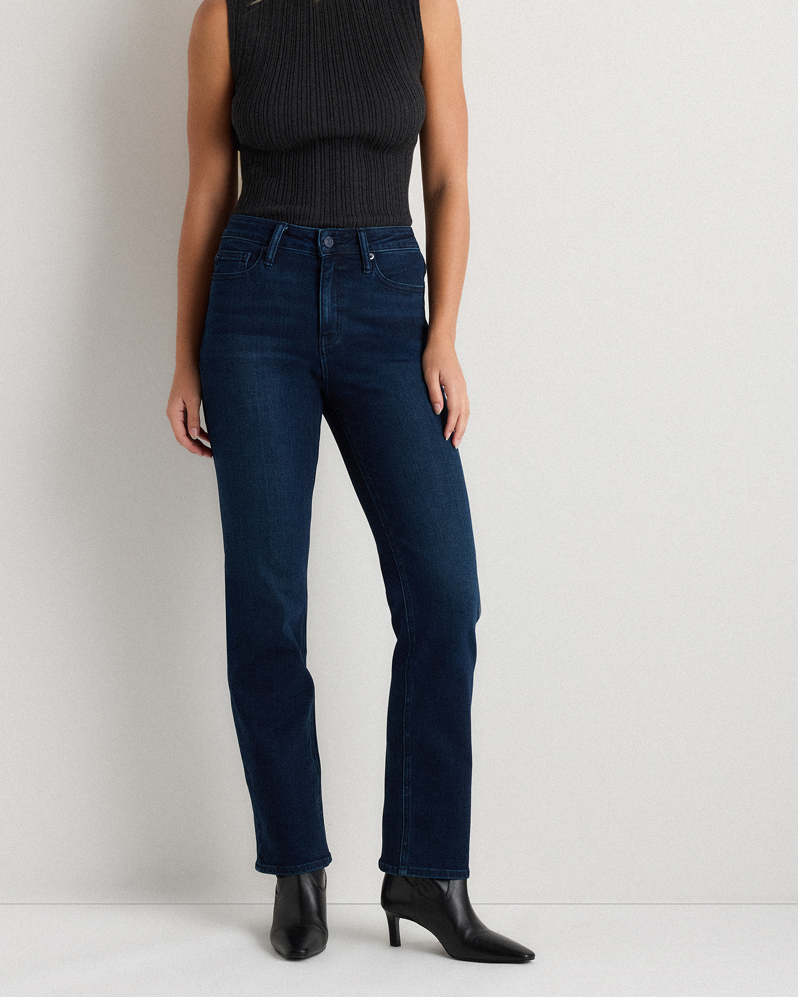 QUINCE Quince Bella Stretch Straight Jeans